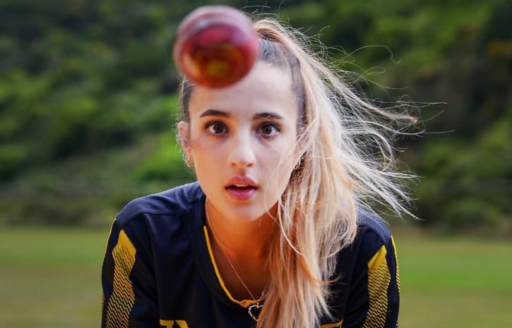 Cricket: Blaze spinner Xara Jetly strikes a chord | RNZ News