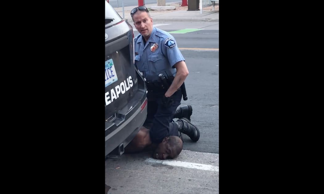 Four Minnesota Cops Fired After Death Of Unarmed Black Man Rnz News