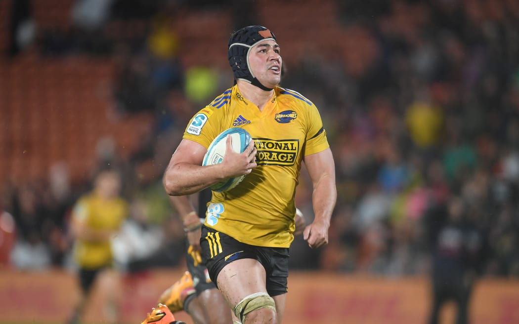 Brumbies beat Hurricanes in Super Rugby Pacific quarter-final | RNZ News