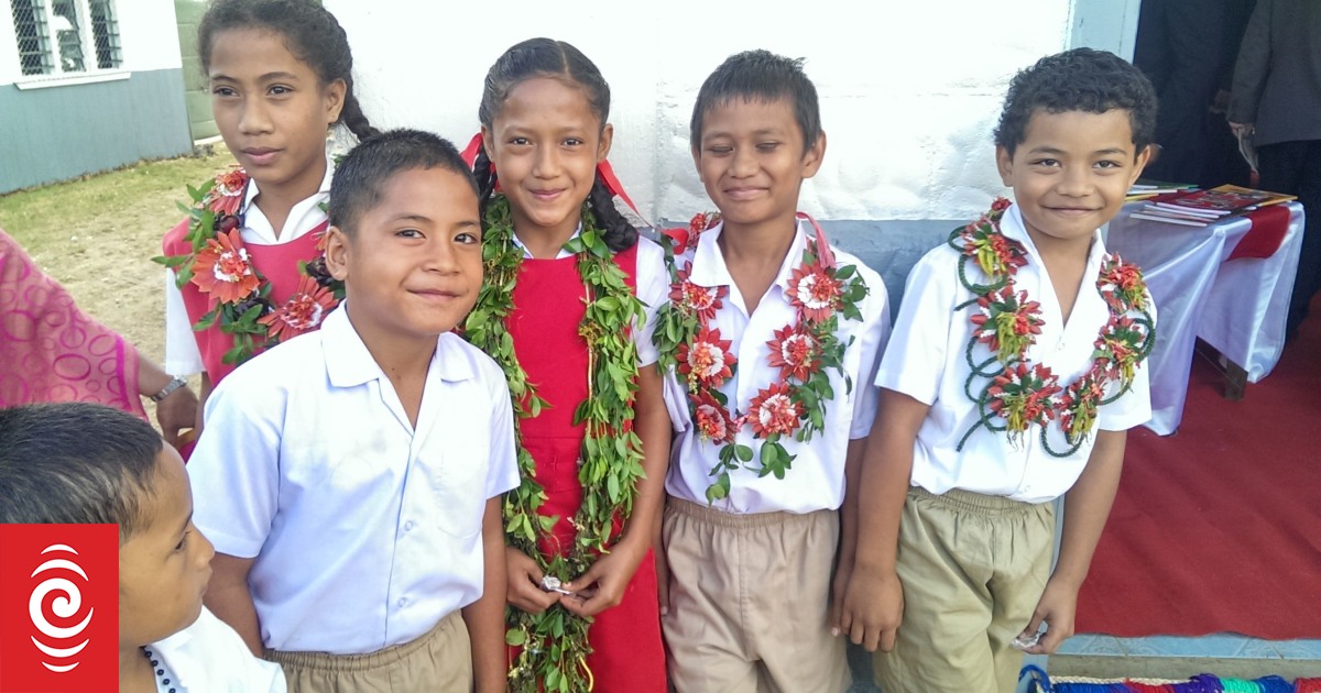 Tongan NGO says remittance culture hurting education | RNZ News