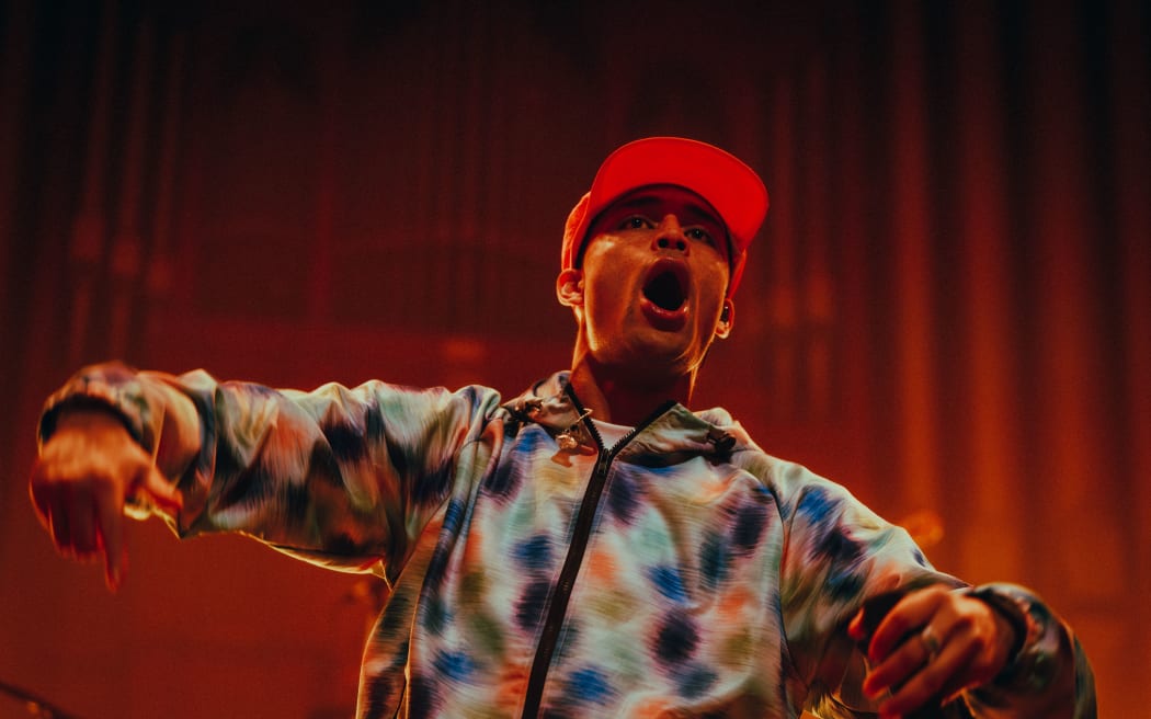 Review: Loyle Carner performs his contagiously groovy raps to an ...