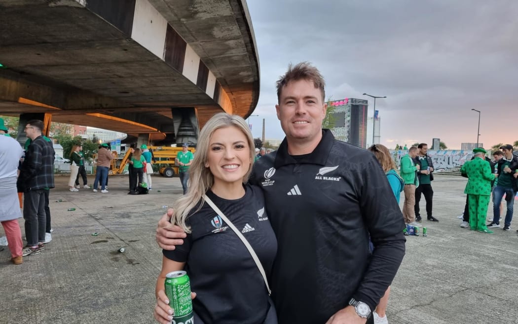 In photos: The fans and the craic - All Blacks v Ireland at the Rugby World Cup | RNZ News