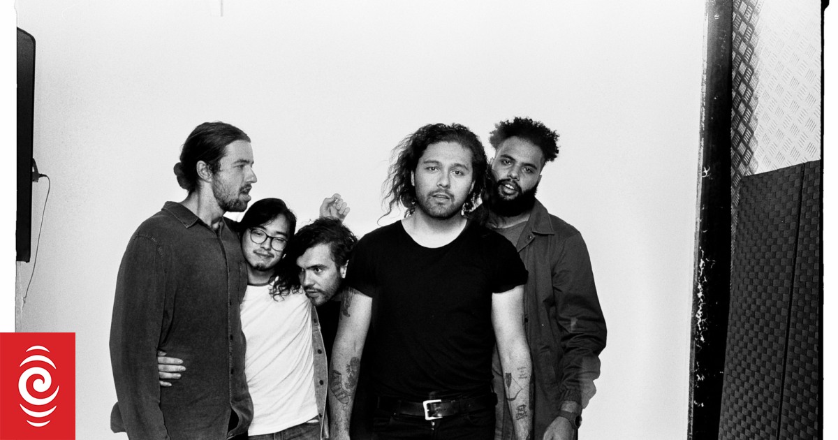 Gang of Youths' David Le'aupepe on drawing inspiration from his Samoan ...