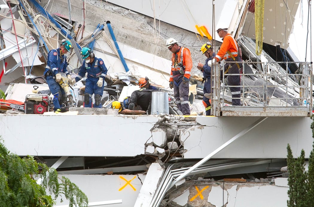Quake rescuer wins landmark court case | RNZ News