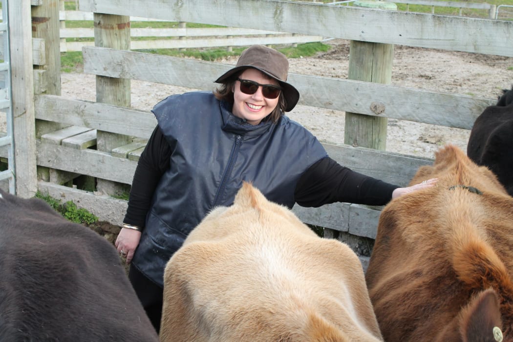Kylie Leonard: committed to dairy farming and community | RNZ