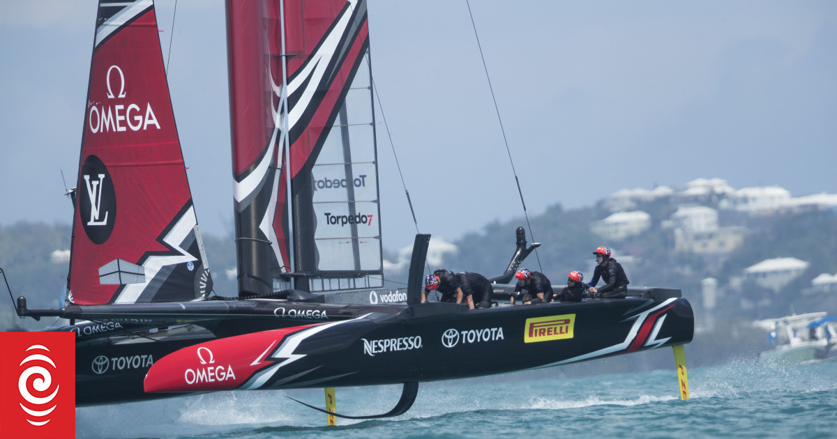 As it happened: America's Cup - race day four | RNZ News