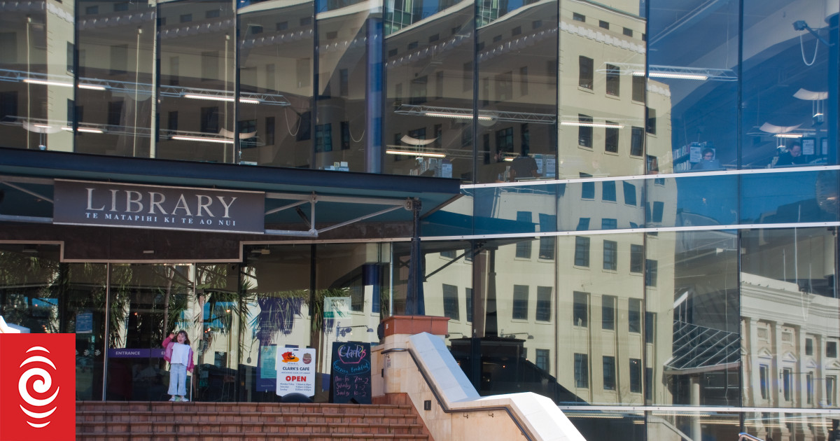 Wellington City Council votes against privatising central library | RNZ ...