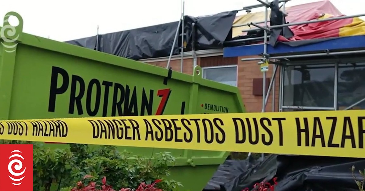 Waterblasters create asbestos nightmare | RNZ