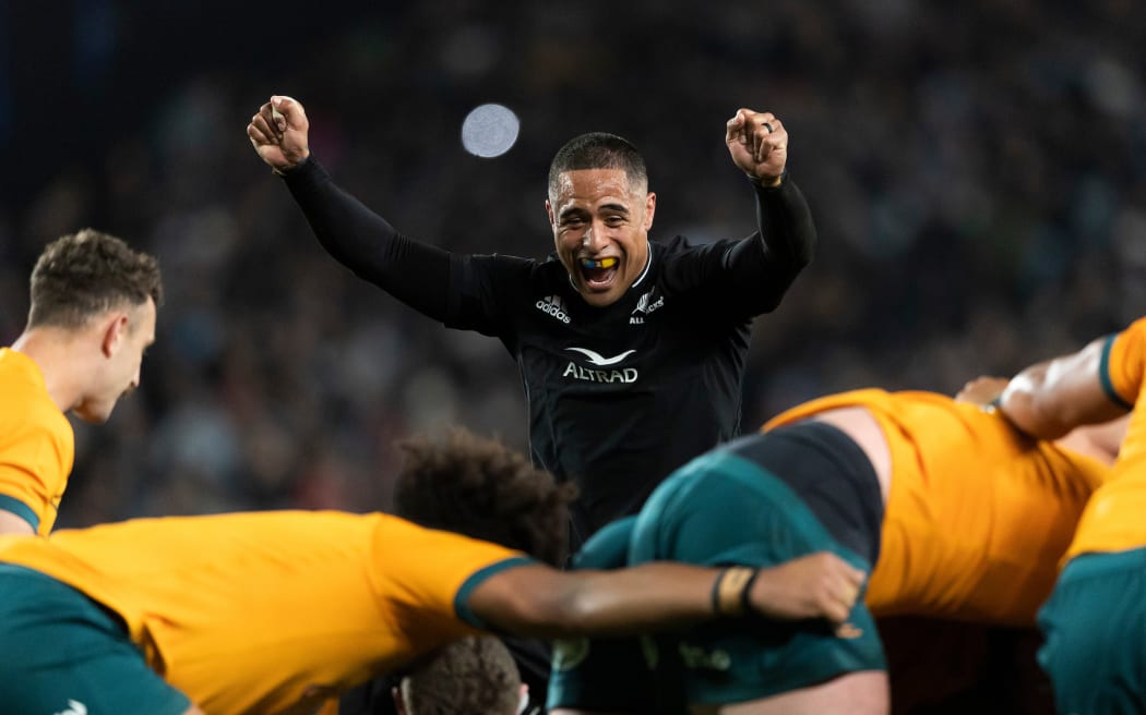 Test rugby: All Blacks beat Australia 40-14 at Eden Park | RNZ News
