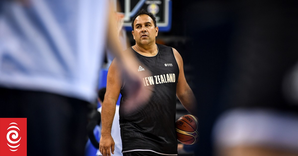 Tall Blacks name Cameron as coach | RNZ News