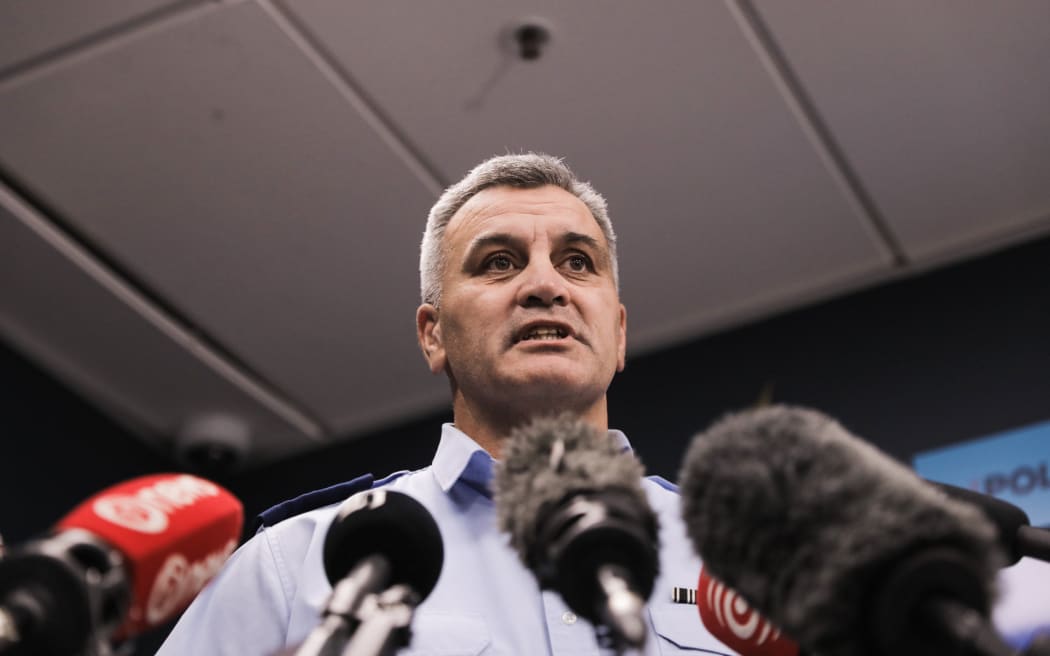 Watch: Police treating fatal fire at Loafers Lodge as arson | RNZ News