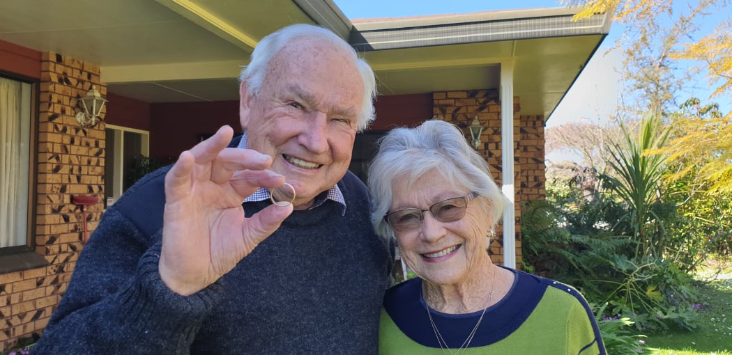 Wedding ring returned after 2000km return trip across NZ | RNZ