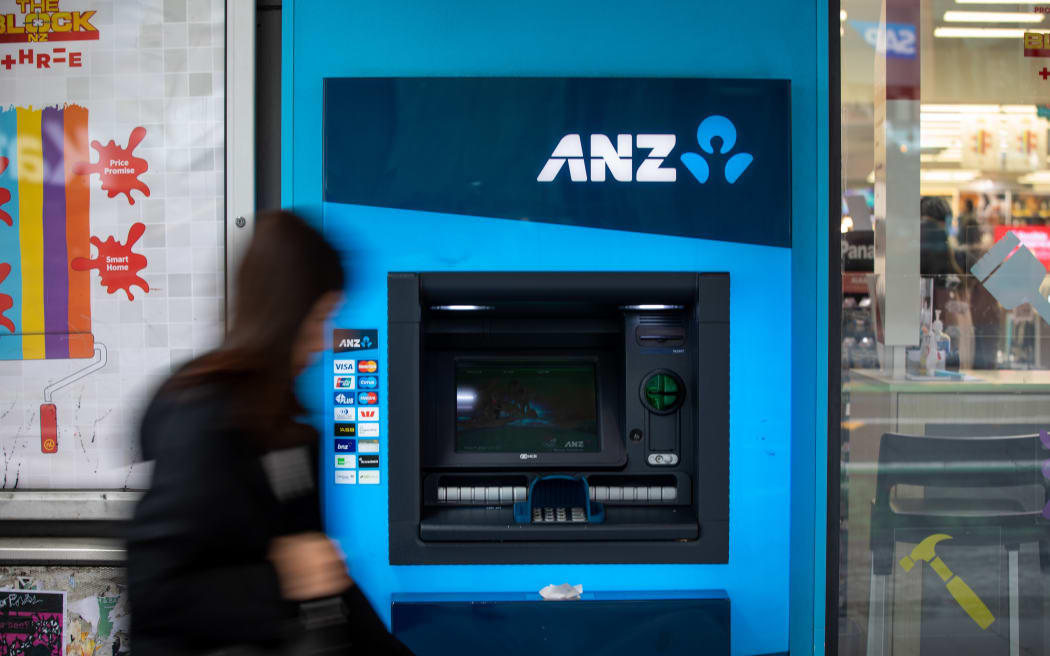 ANZ online and app services restored after being down for an hour | RNZ ...