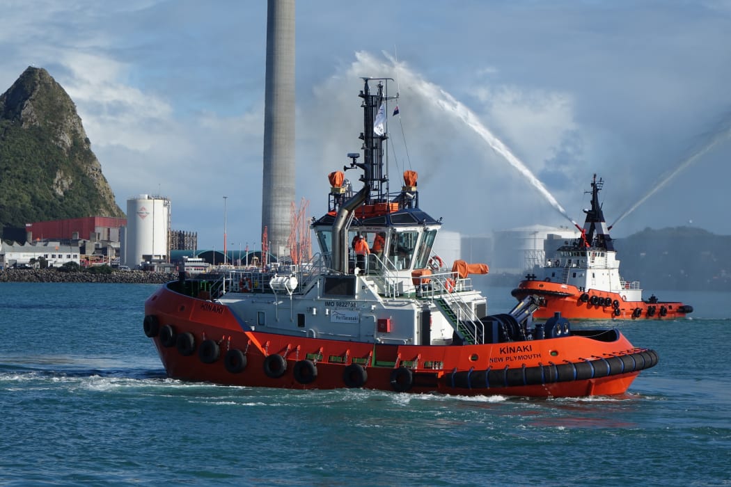 Port Taranaki salutes new $12m tug | RNZ News