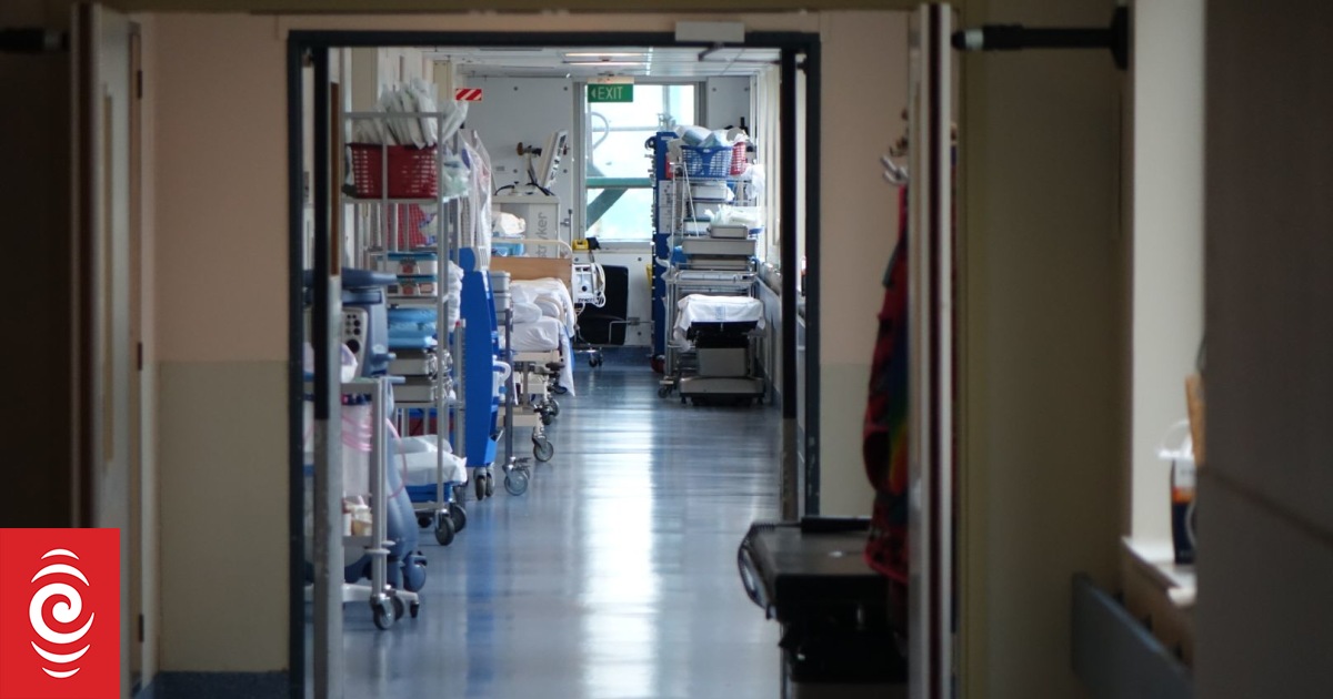 Southern DHB medical officer to meet with dead man's family | RNZ