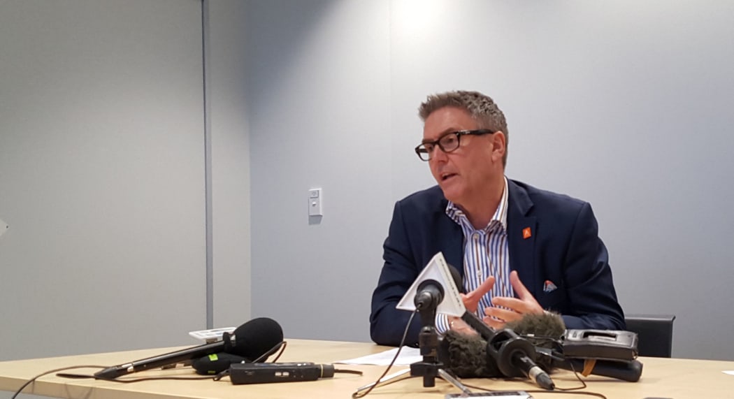 Three-city Auckland summit discusses trade, growth | RNZ News