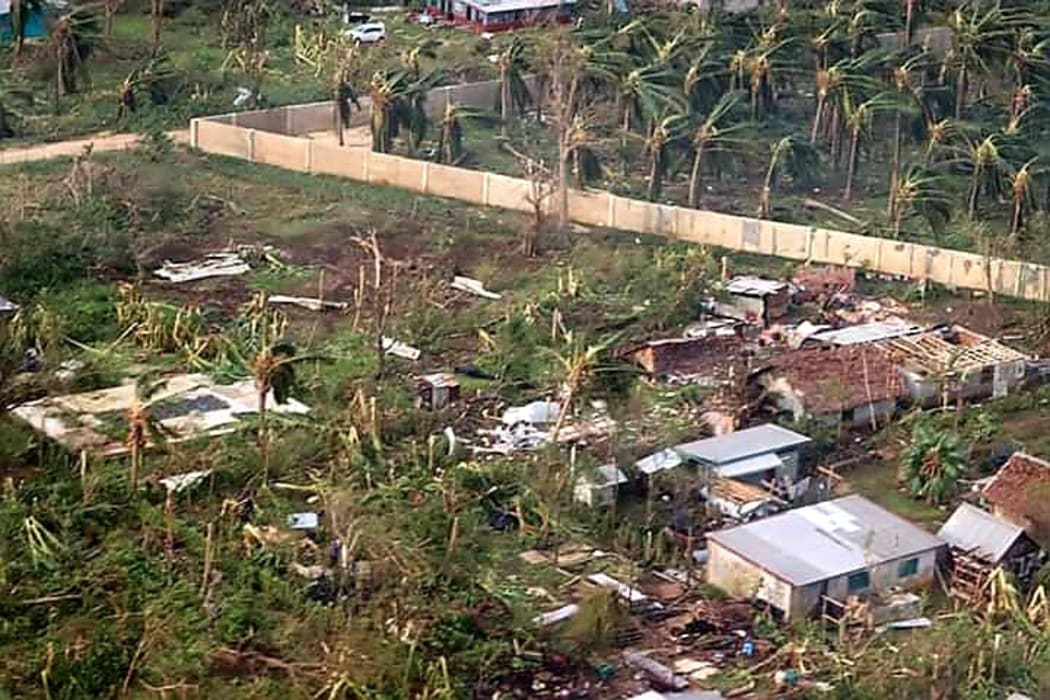 Pictures of devastation emerge from cyclone-ravaged Vanuatu and Fiji ...
