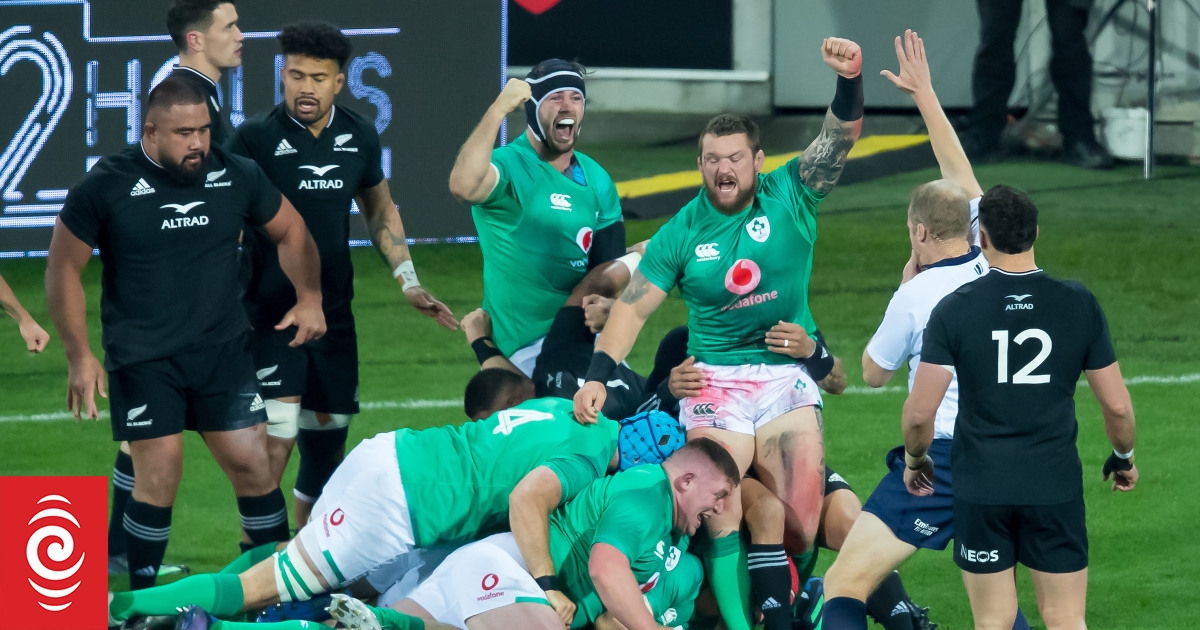 Ireland rugby fans celebrate wins over All Blacks | RNZ