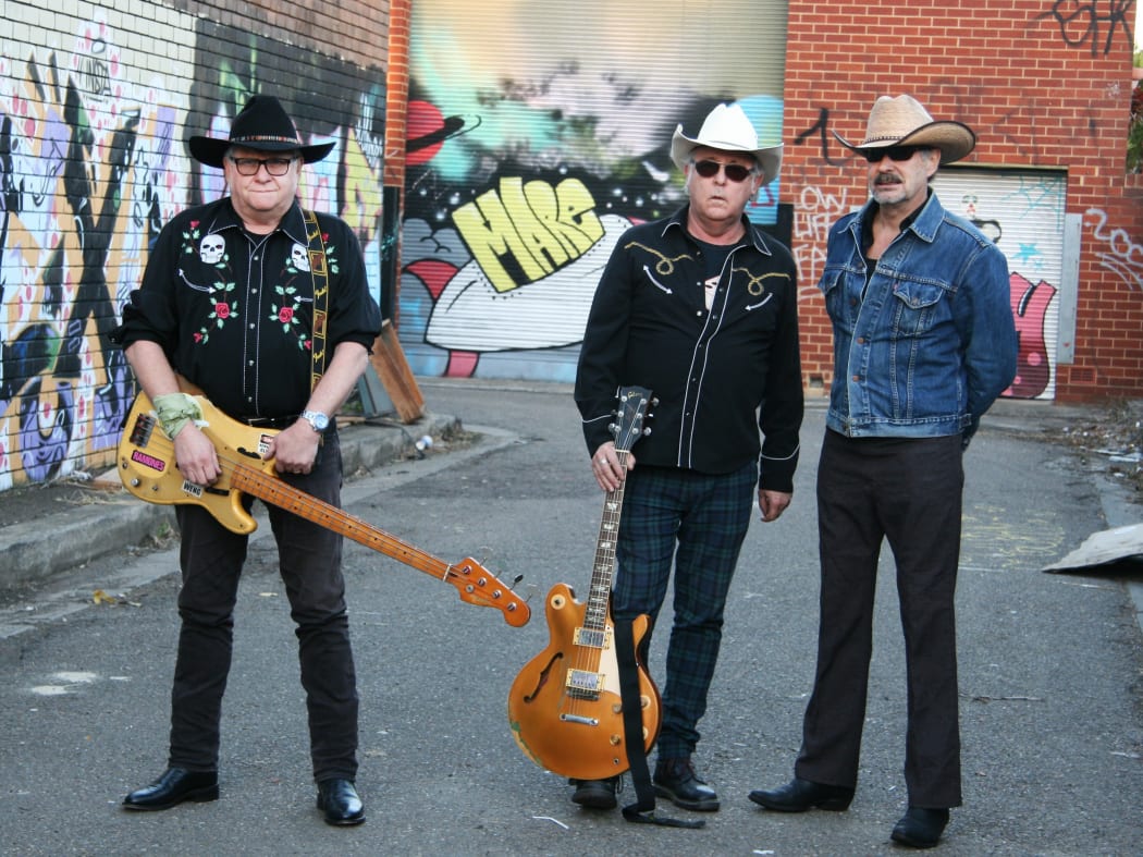 Veteran Aussie pub rockers The Johnnys are back on the road | RNZ