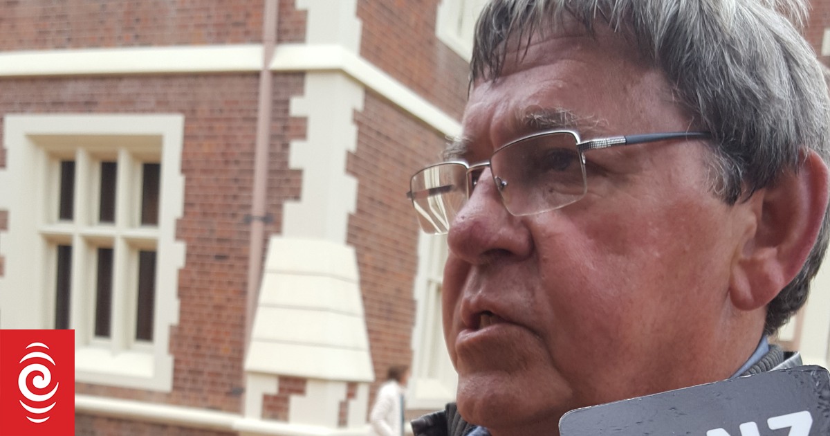 Identity of secret prison informant revealed | RNZ