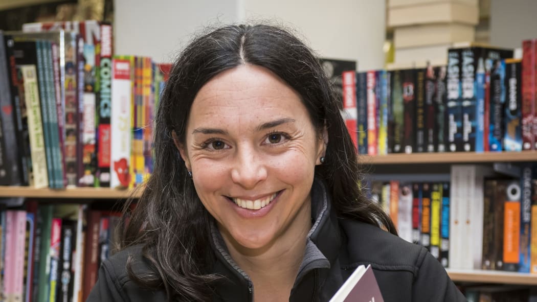 Academics challenge government on water rights | RNZ News