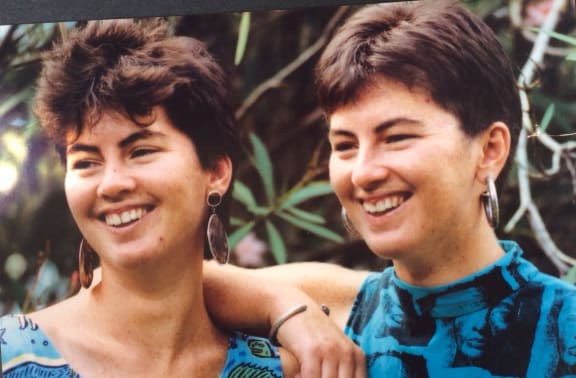 Twin sisters Stephanie and Clair Mills | A Gallery from Sunday Morning ...