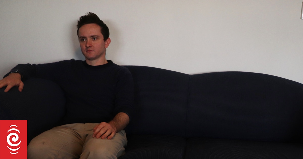 The fear of a weak positive Covid-19 test | RNZ News