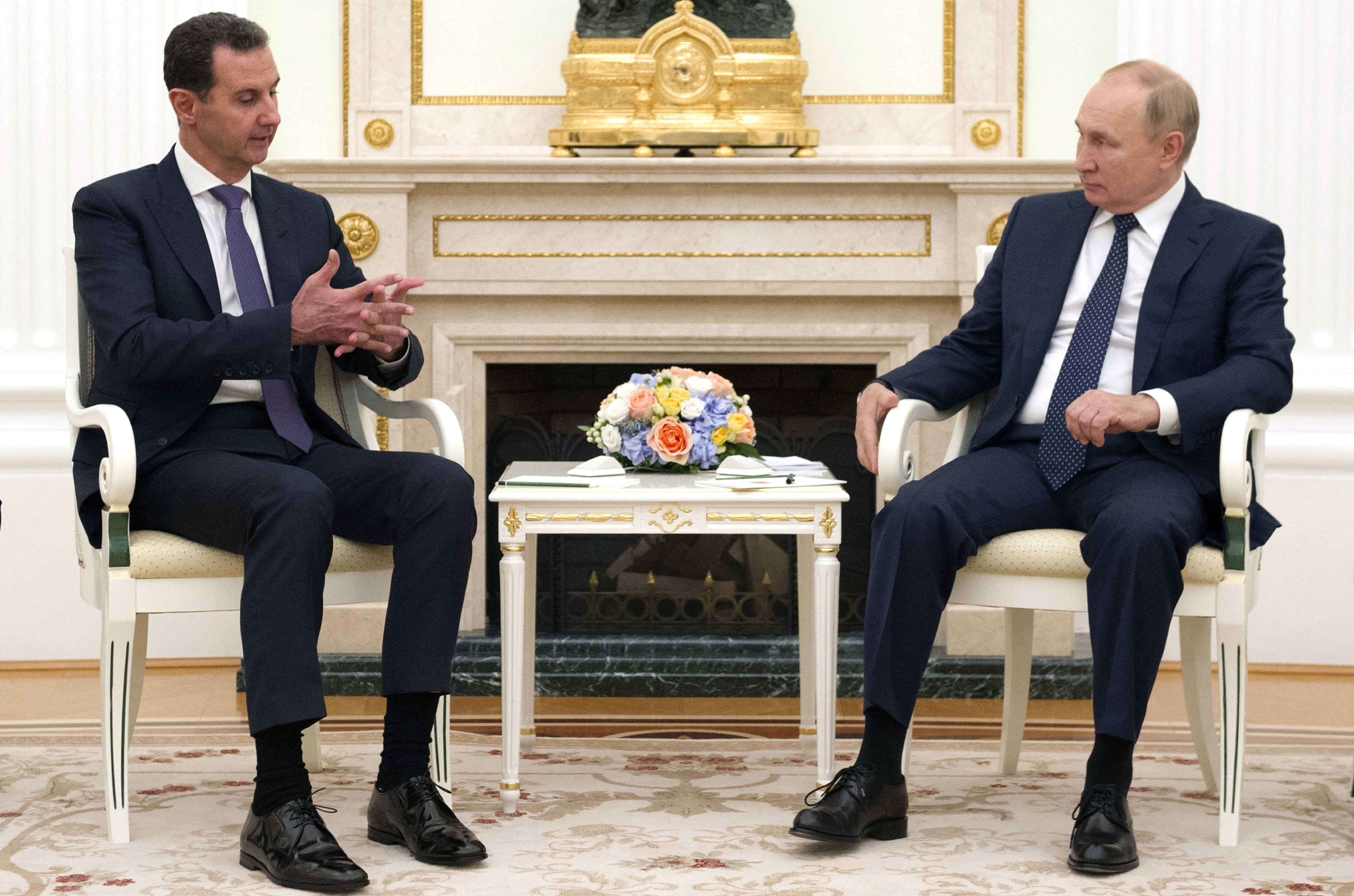 Putin meets Assad, takes swipe at US and Turkish forces in Syria | RNZ News