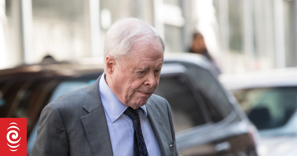 Artist wants her artwork out of Wallace collection after indecent ...