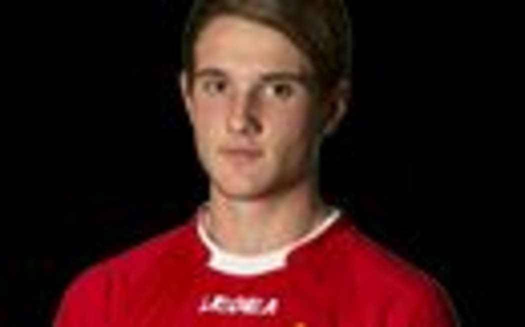 Phoenix sign another Australian defender | RNZ News