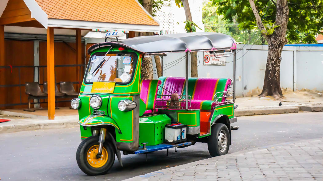 Engineer suspended after probe into Tuk Tuk crash | RNZ News