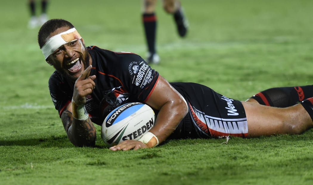 Vatuvei re-signs until 2018 | RNZ News