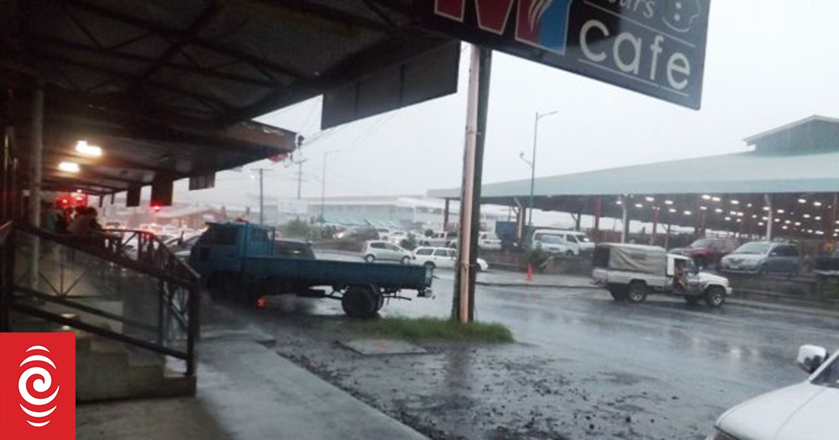 Flooding in Samoa's capital due to heavy rain | RNZ News