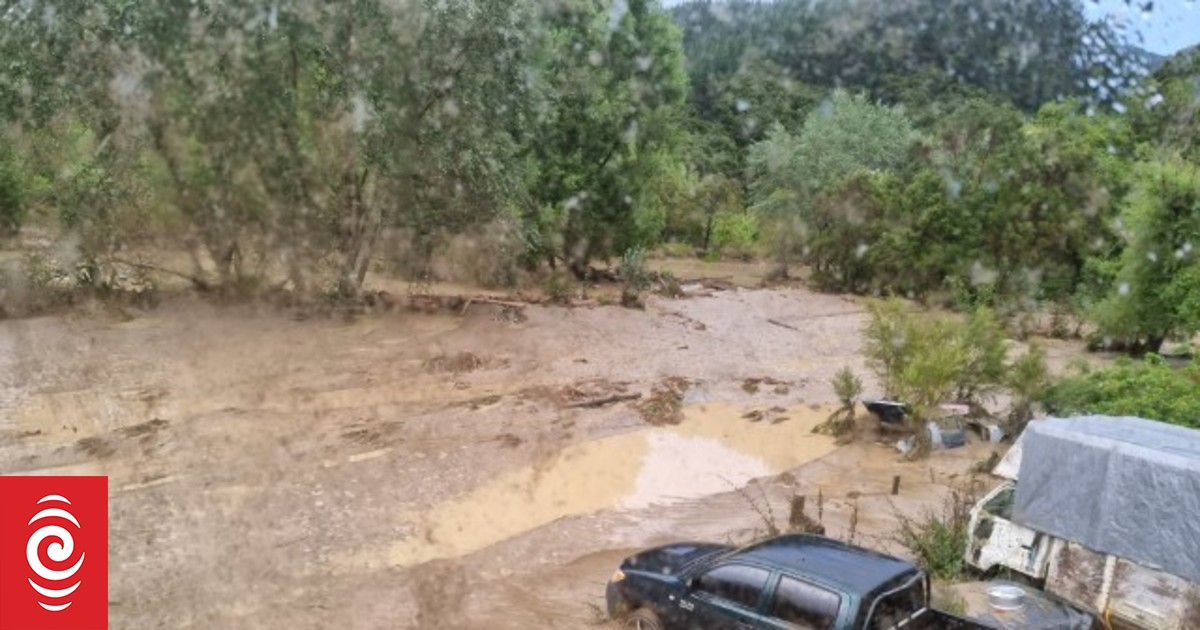 Tolaga Bay clean-up from Cyclone Hale | RNZ