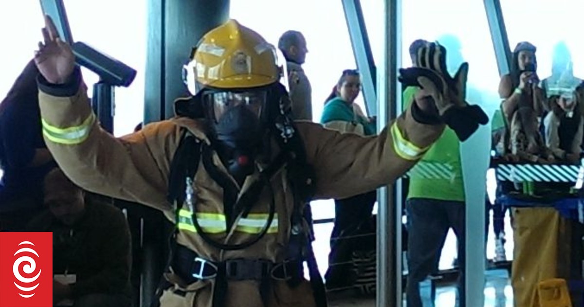 Firefighter tower race raises $862,000 | RNZ News