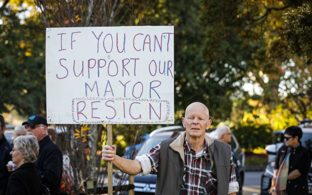 Call for Gore council chief executive to go a 'vindictive, revengeful ...