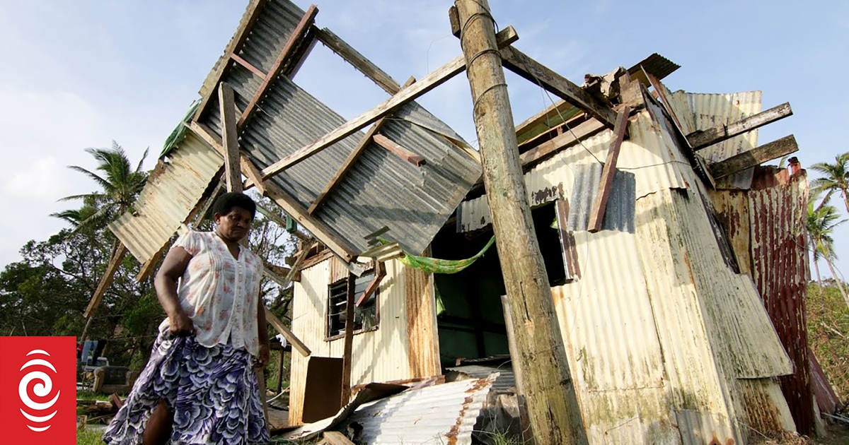 Nearly 60,000 in evacuation centres in Fiji | RNZ News