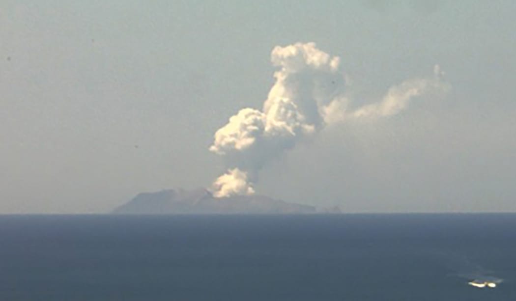 Whakaari / White Island eruption, day 2: What you need to know | RNZ News