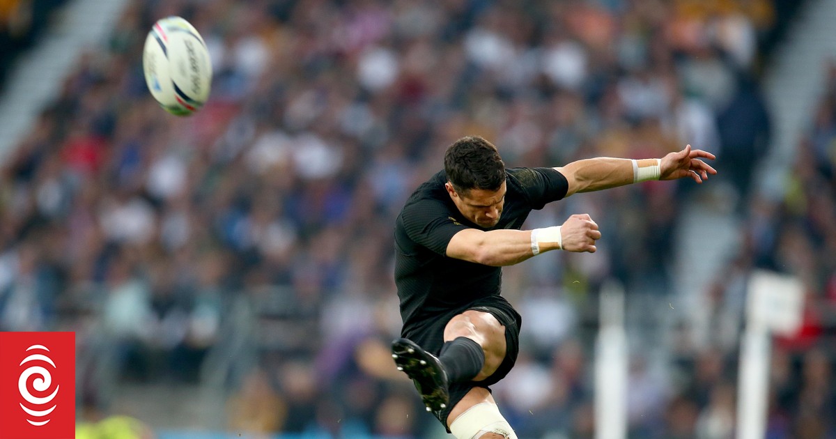 Dan Carter to be inducted into Hall of Fame | RNZ News