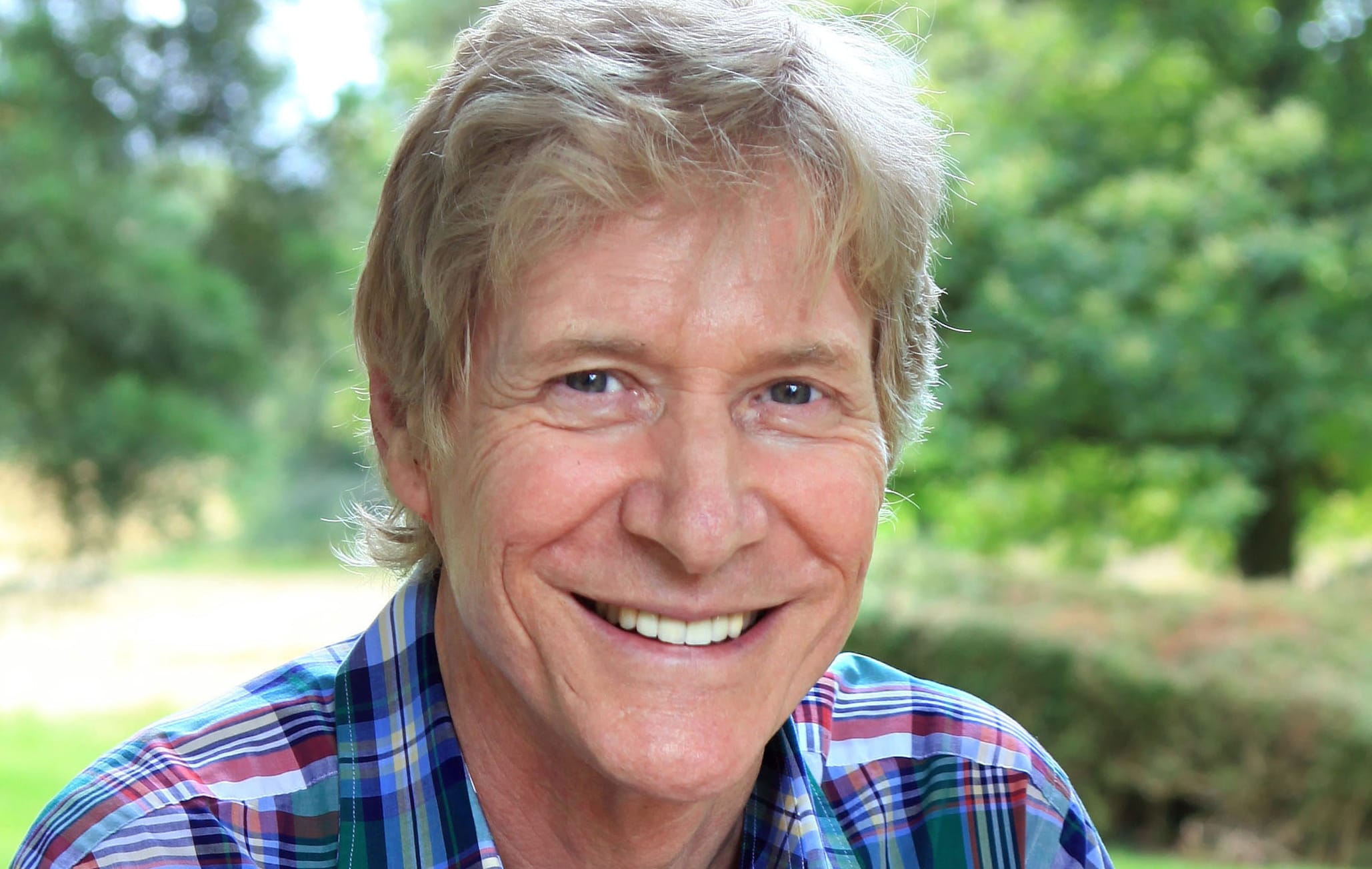 Former Manfred Mann singer Paul Jones looks back | RNZ