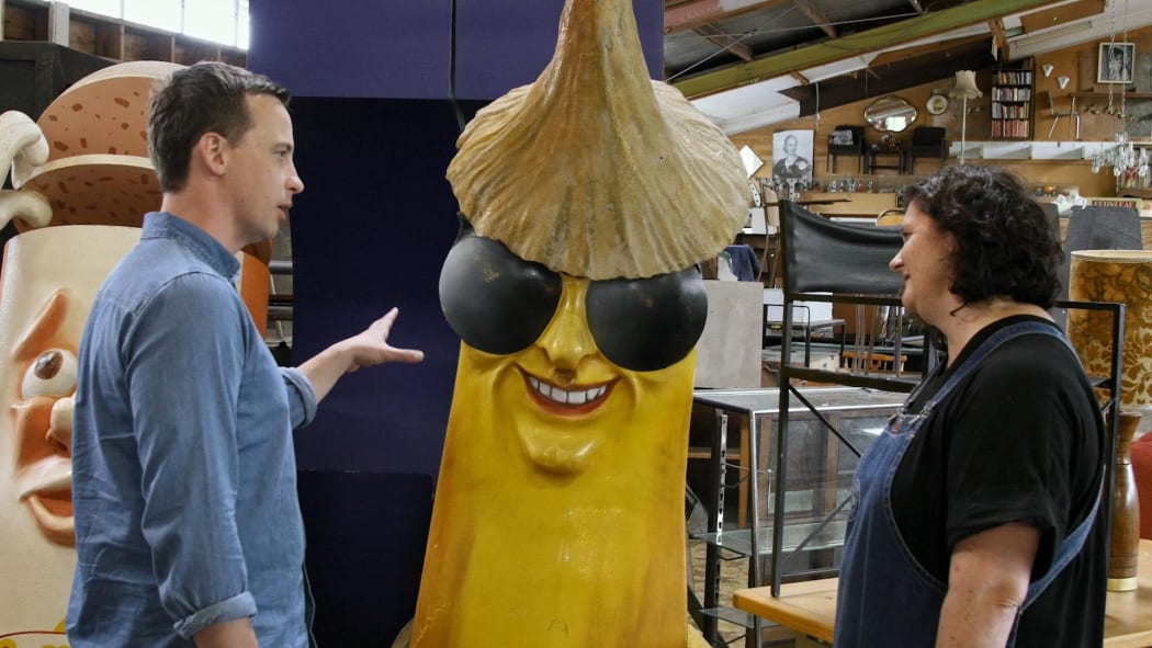 Calls to save Big Fresh animatronic food characters | RNZ