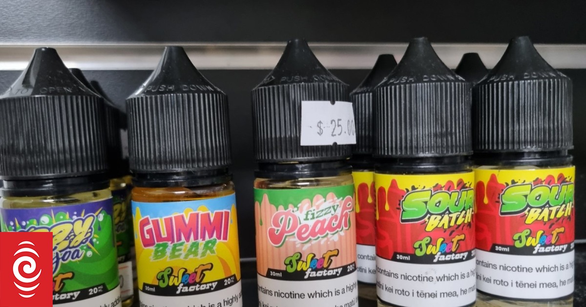 First, a smoke-free generation – next, a vape-free one? | RNZ
