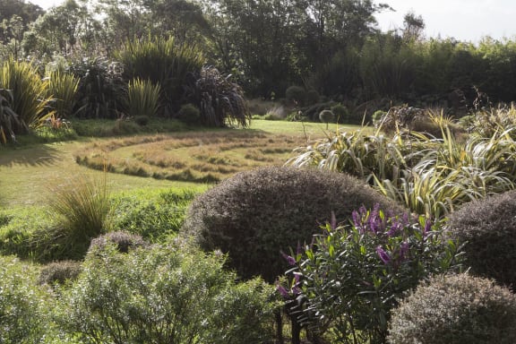 The Taranaki Garden Spectacular show | A Gallery from News | RNZ