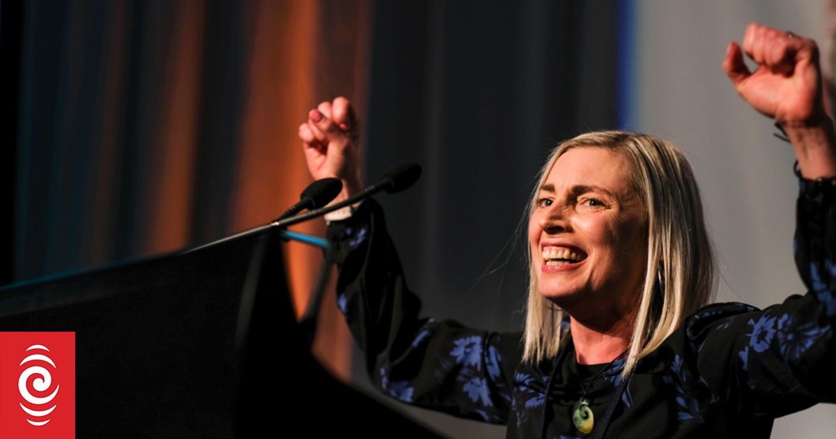 Award-winning playwright Ruth Ratcliffe | RNZ