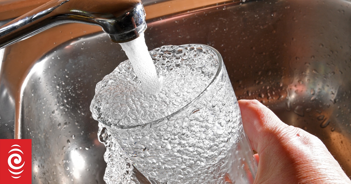 Government takes first steps to fluoridate NZ's water | RNZ