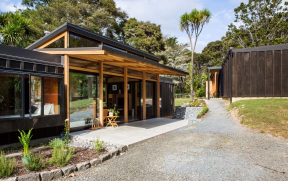 Small House Living with Catherine Foster | RNZ