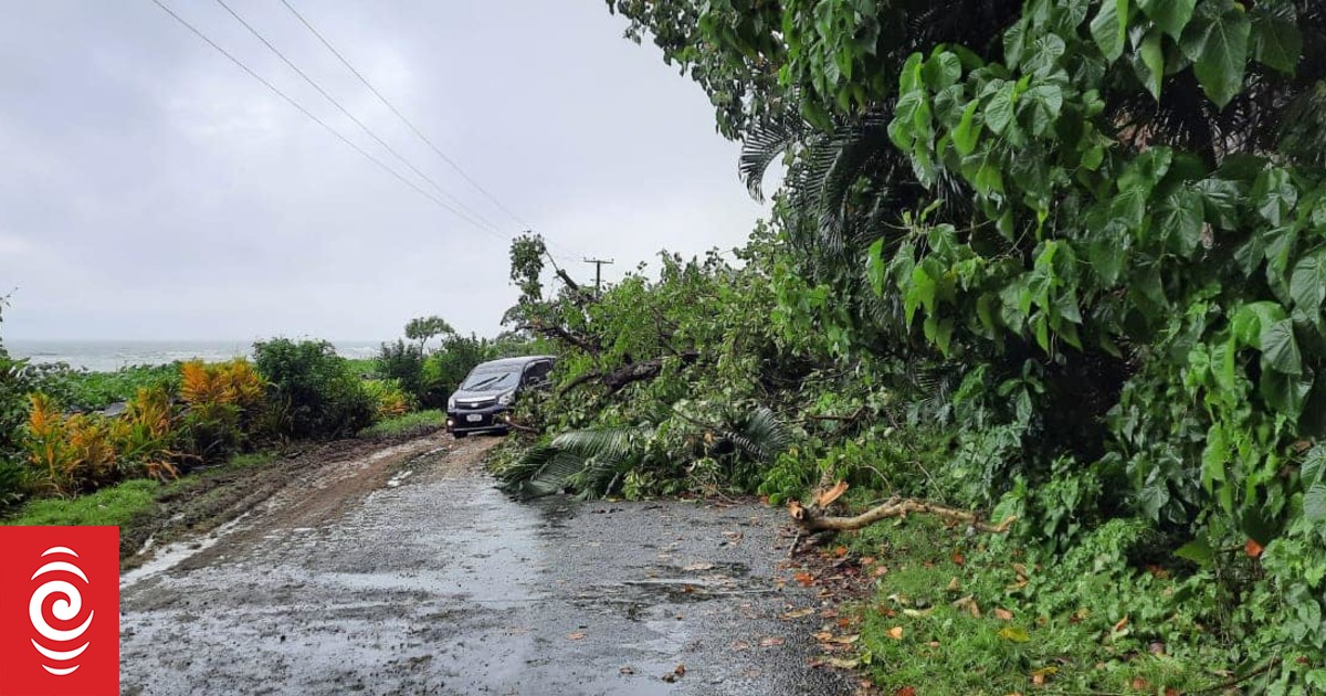 Samoa flood victims still in evacuation centres | RNZ News