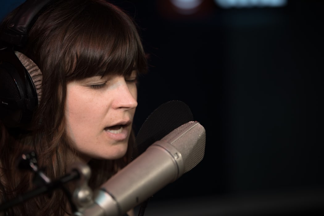 Lydia Cole performs 'The Sacred' live | RNZ