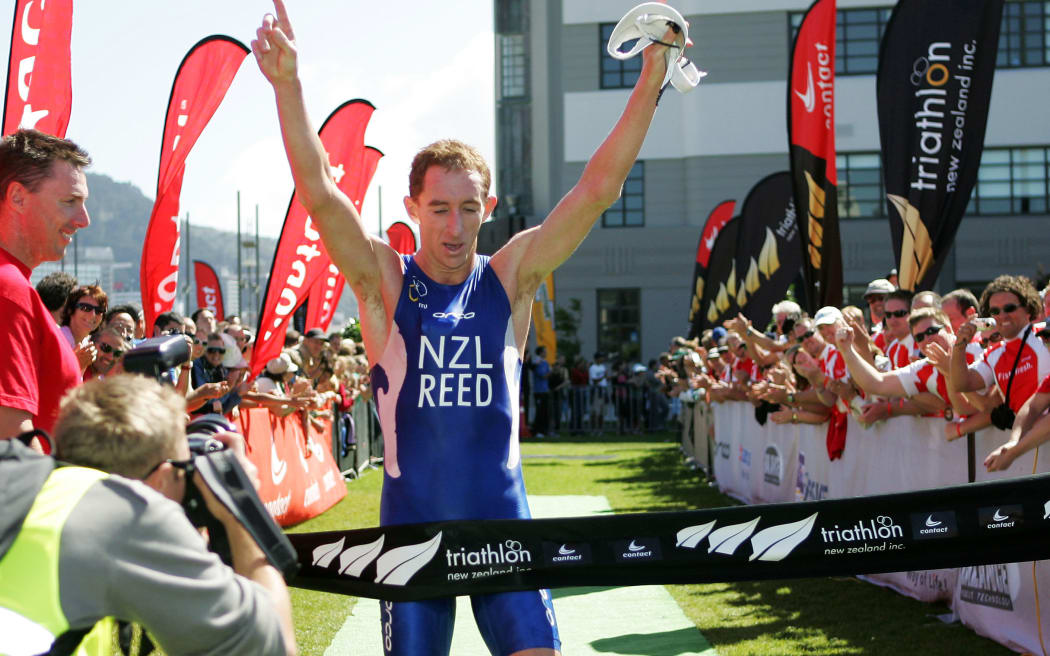 New Zealand Olympic triathlete Shane Reed dies, aged 49 | RNZ News