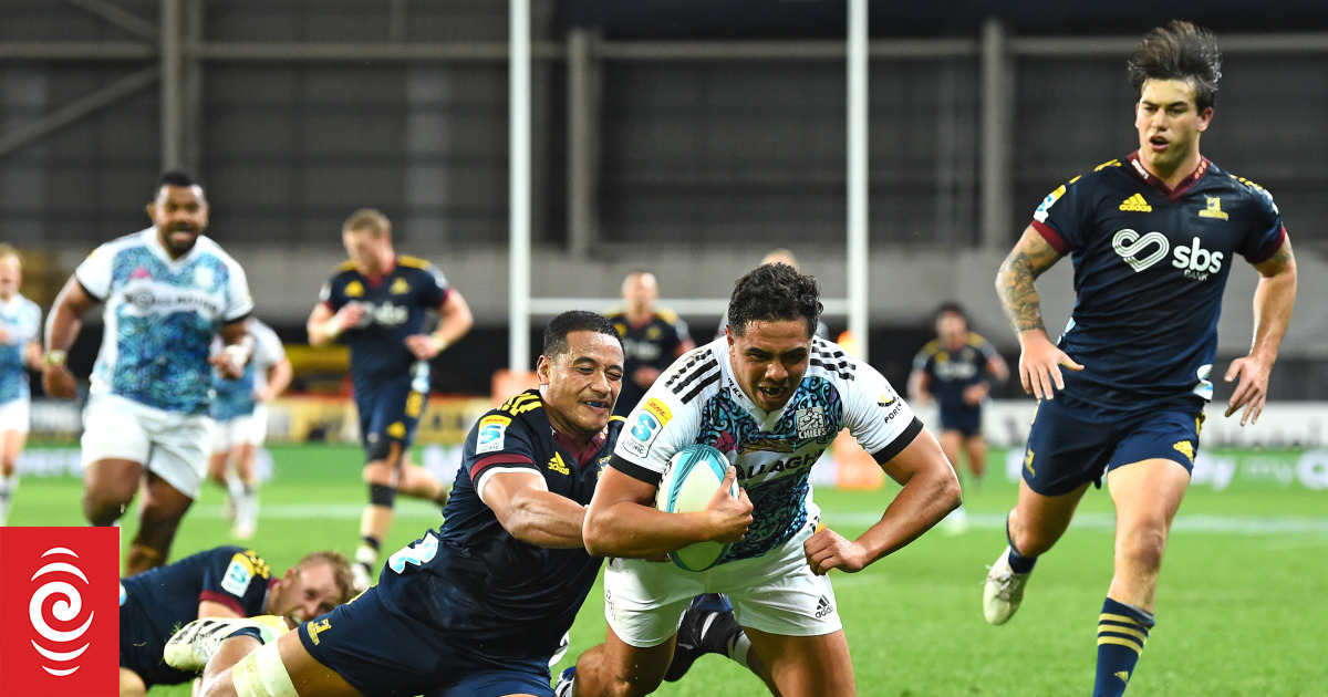 Chiefs keep rolling in Super Rugby | RNZ News